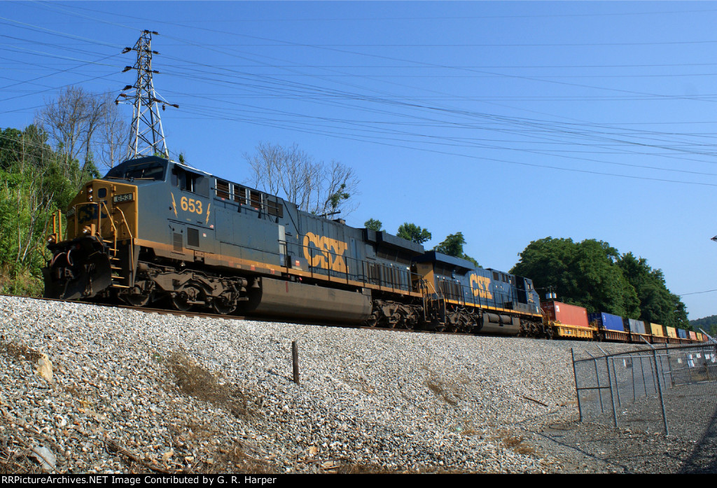 CSX 653 on Q12215 EB below grade at the transformer yard
